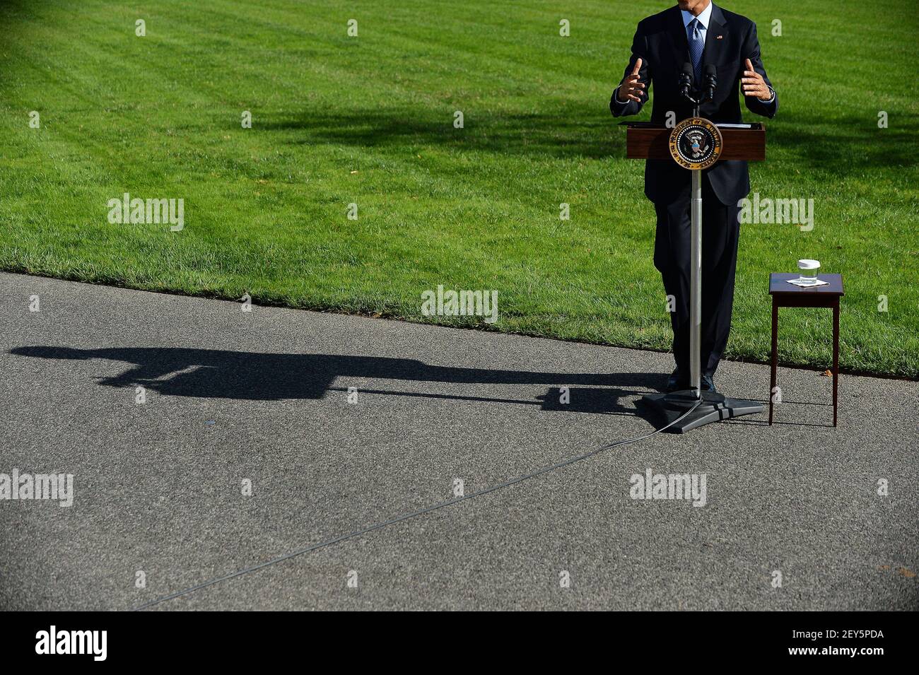President Barack Obama delivers a statement on Ebola on the South Lawn ...