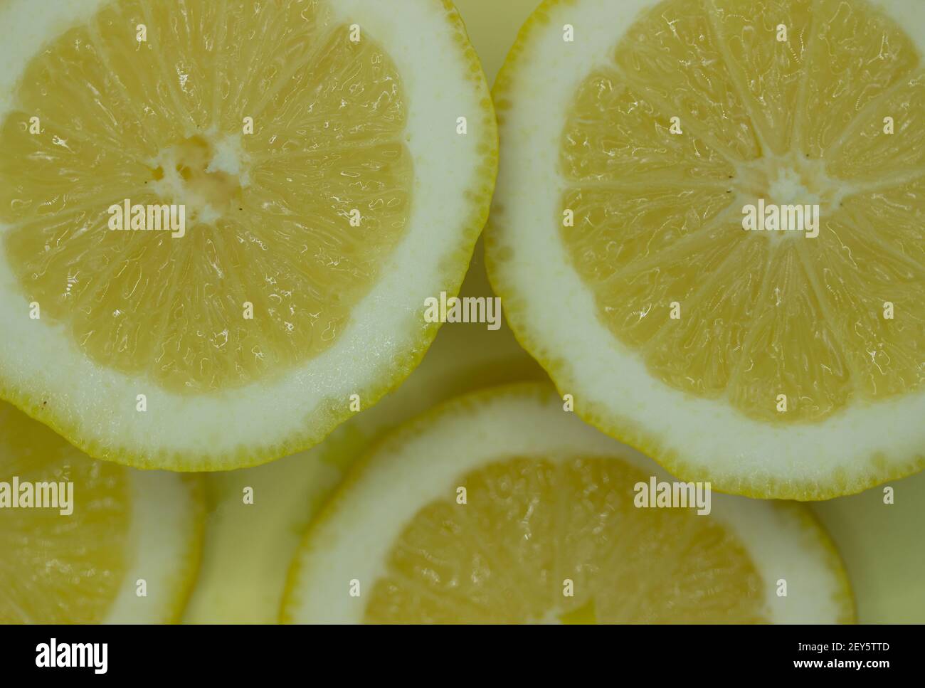 Fresh lemon slice. Photo background Stock Photo - Alamy