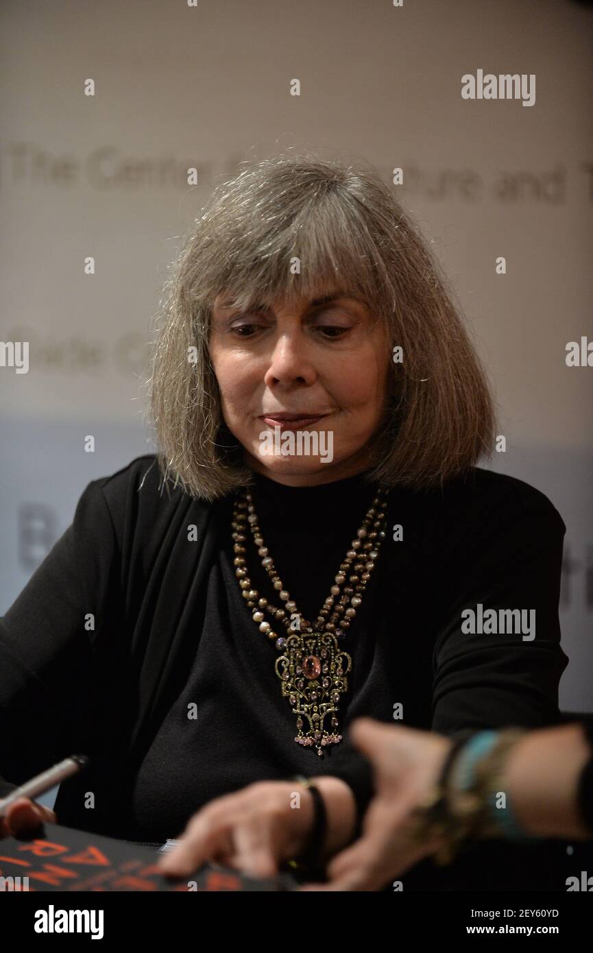 Anne rice book hi-res stock photography and images - Alamy