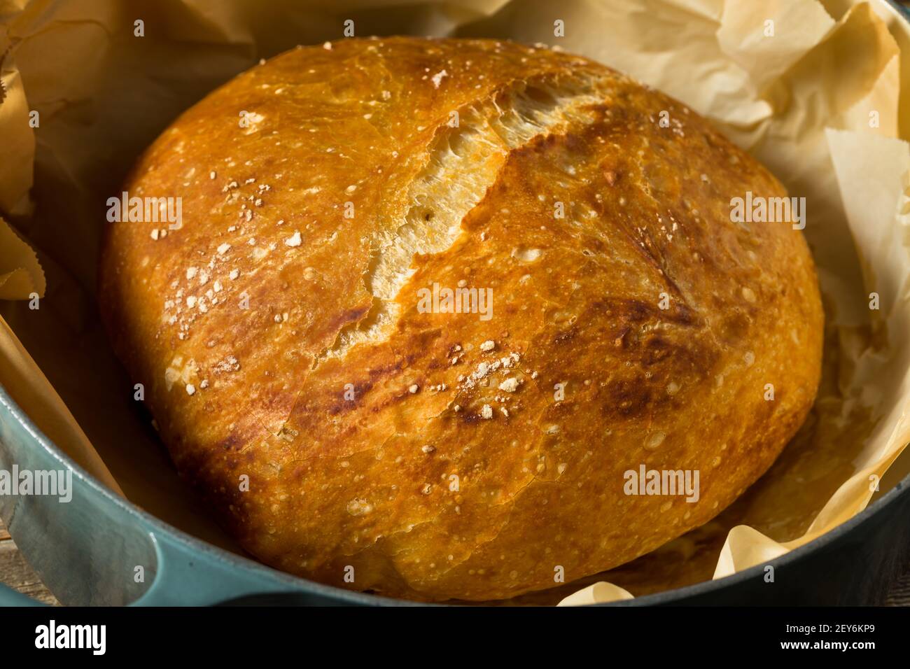 Homemade No Knead Country Bread in a Pan Stock Photo - Alamy