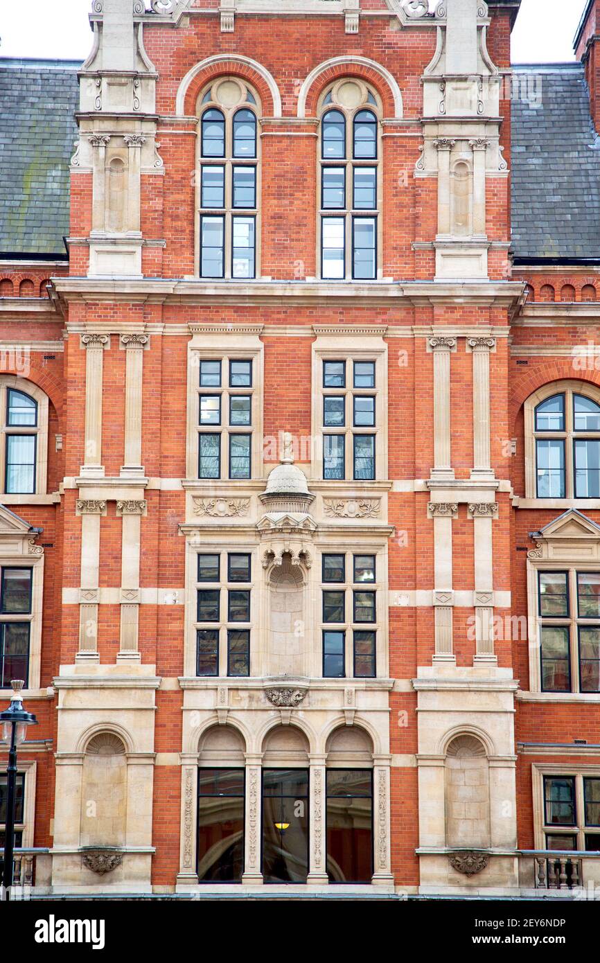 Window in europe london old red brick Stock Photo - Alamy