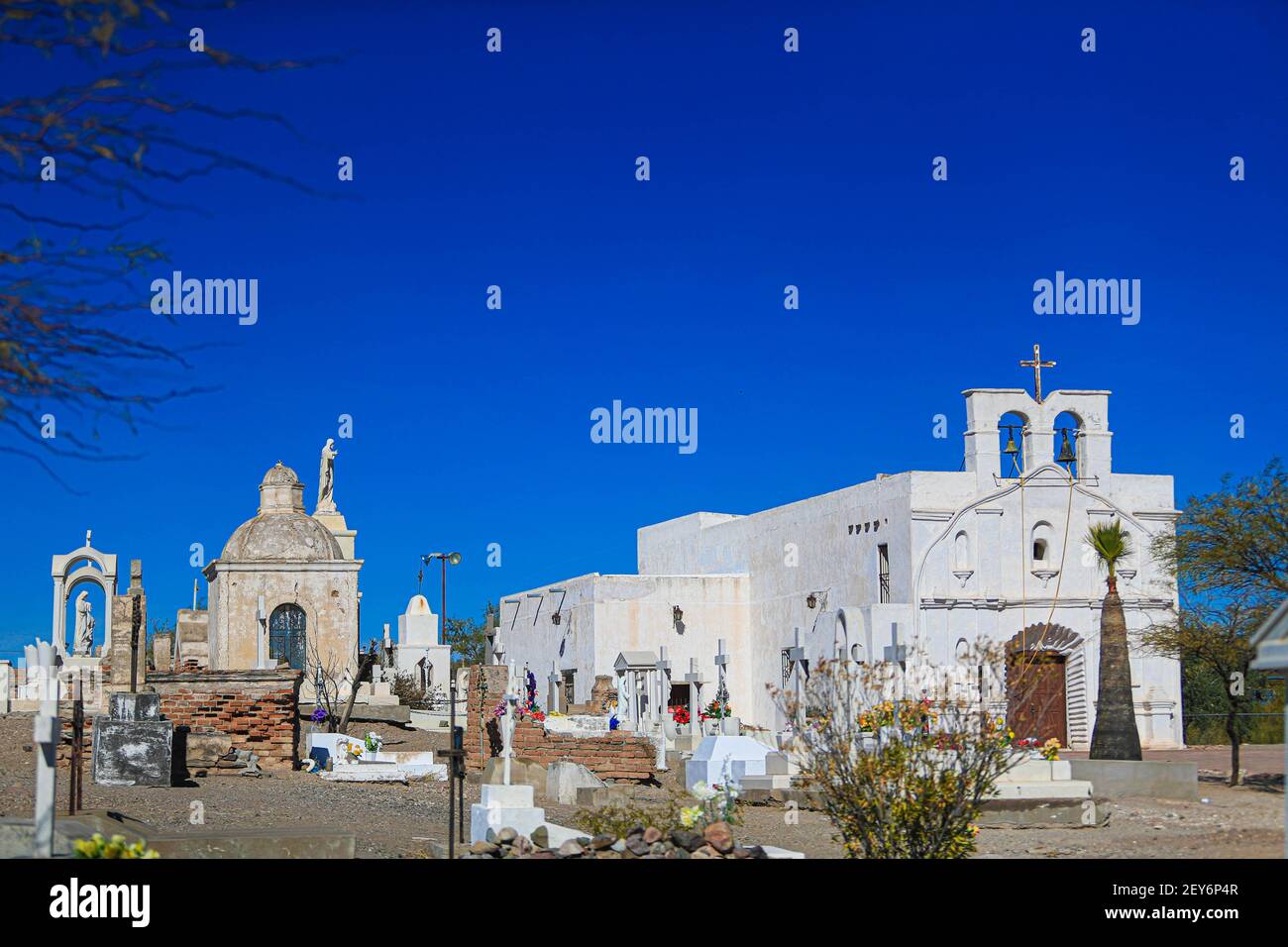 Dentro del pueblo hi-res stock photography and images - Alamy