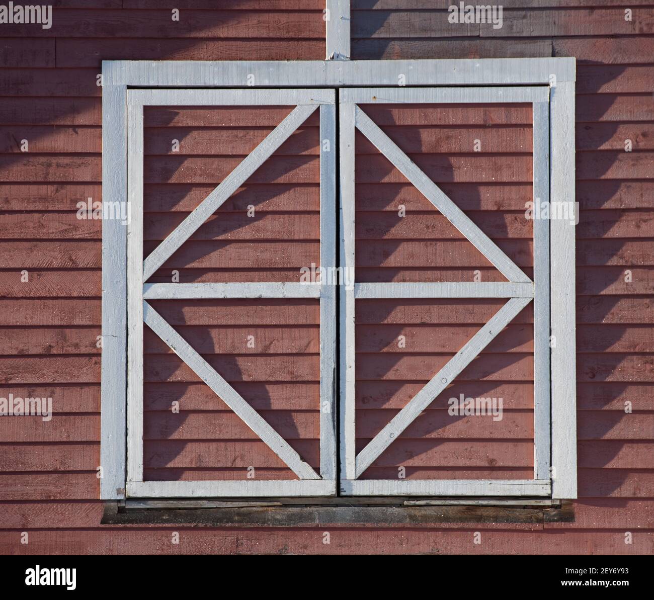 Wooden slat wall hi-res stock photography and images - Alamy