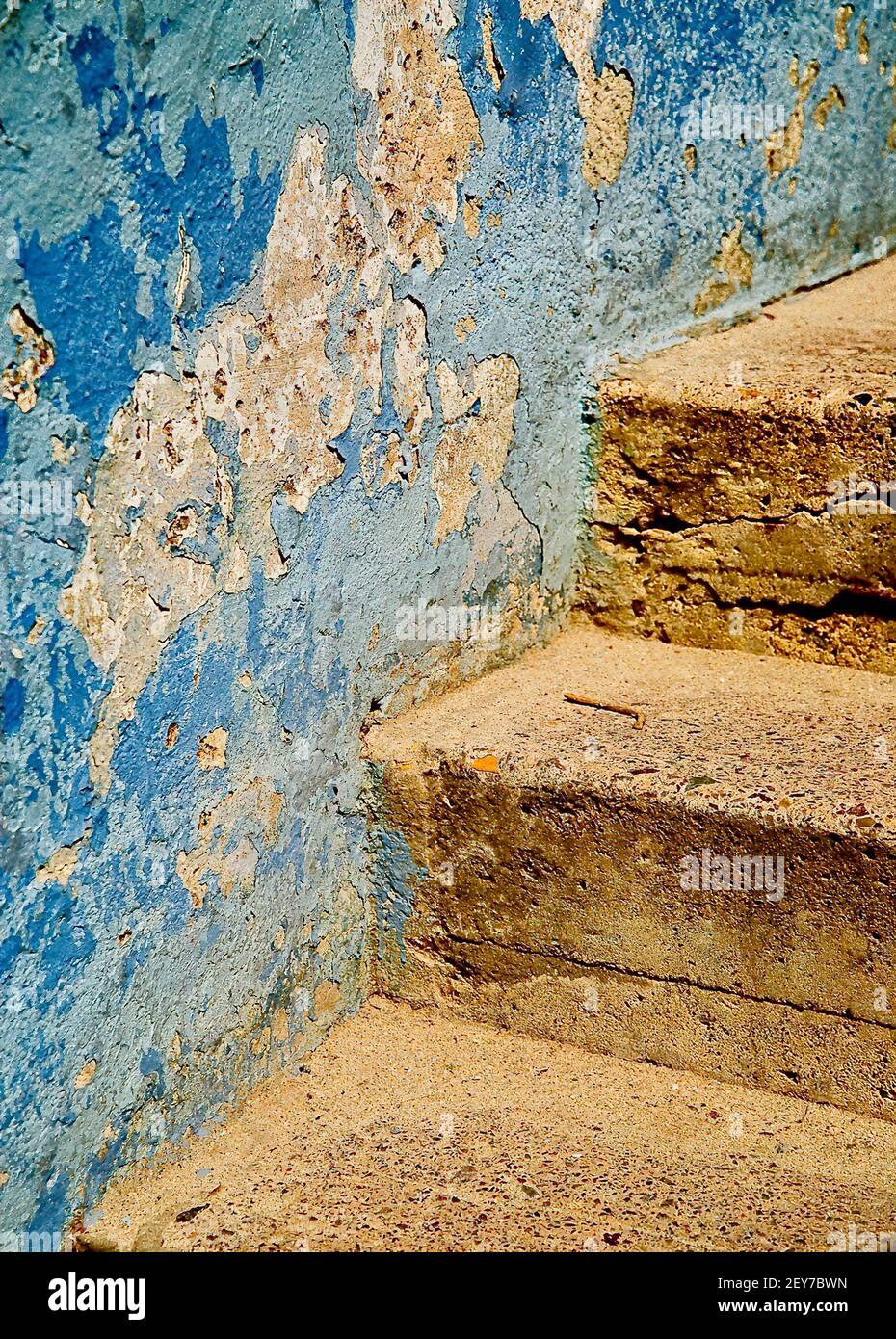 Vertical shot concrete stairs hi-res stock photography and images - Alamy