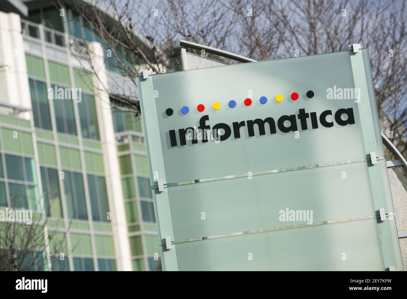 Informatica Corporation Logo