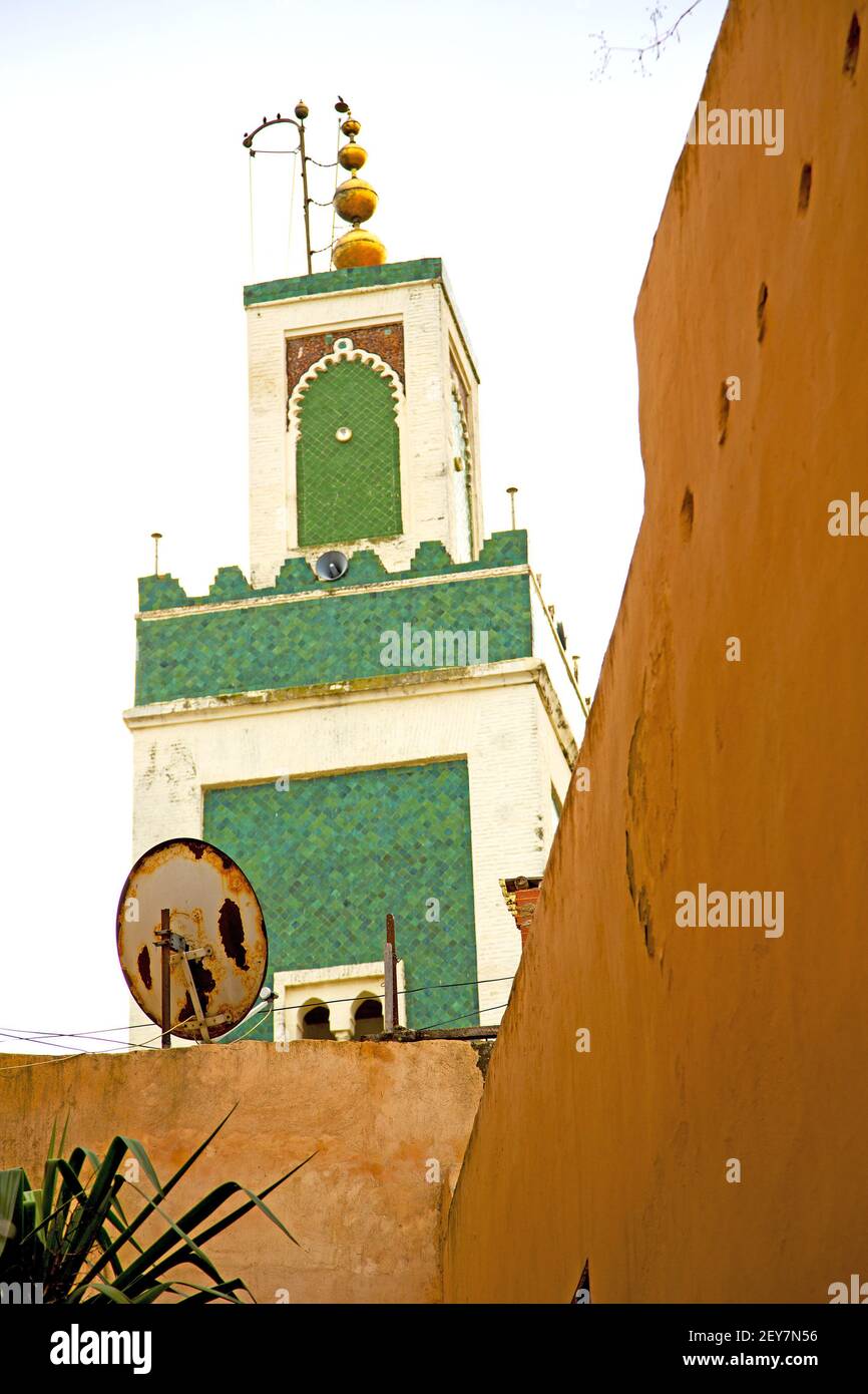 Muslim in mosque history symbol minaret religion and sky Stock Photo ...