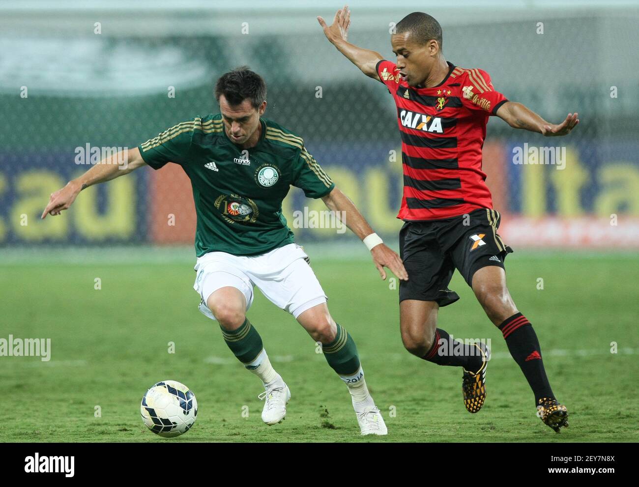 Mazinho controls the ball during the soccer match between SE Palmeiras ...