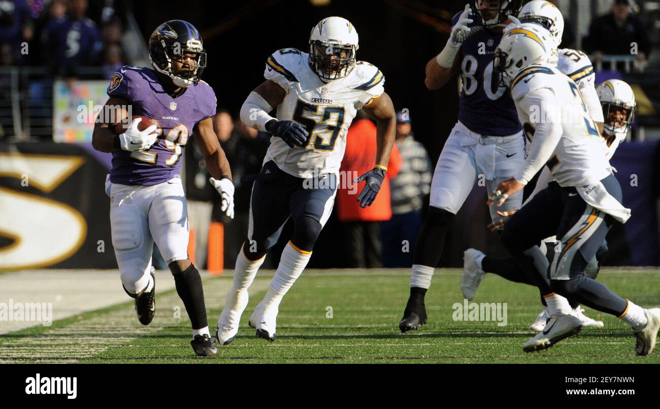 Baltimore Ravens' Justin Forsett carries for 23 yards and first down ...