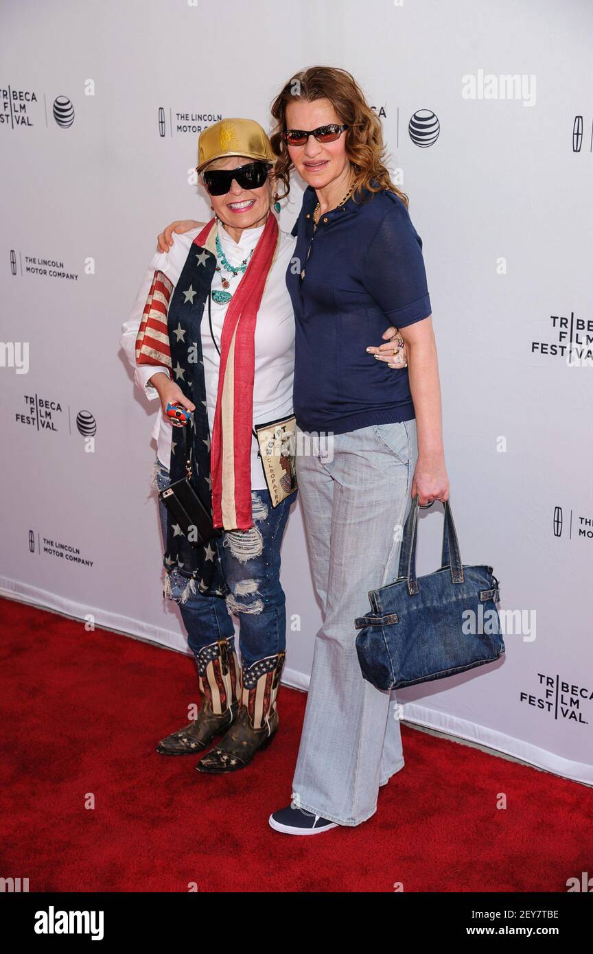 18 April 2015 - New York, New York- Roseanne Barr, Sandra Bernhard ...