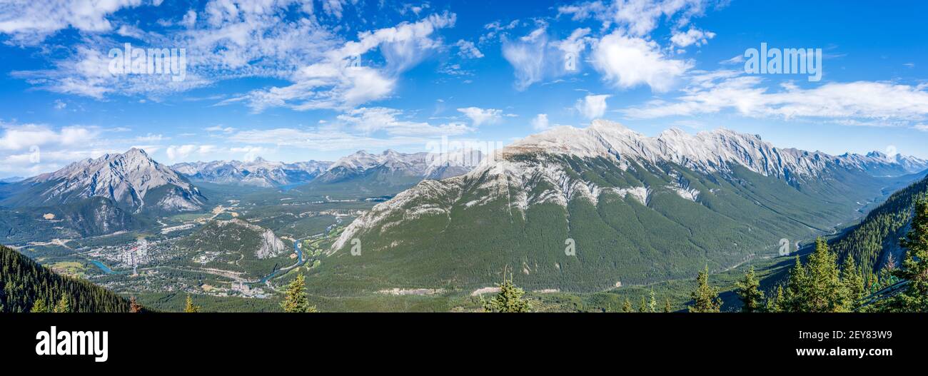 Overlook mountain range hi-res stock photography and images - Alamy