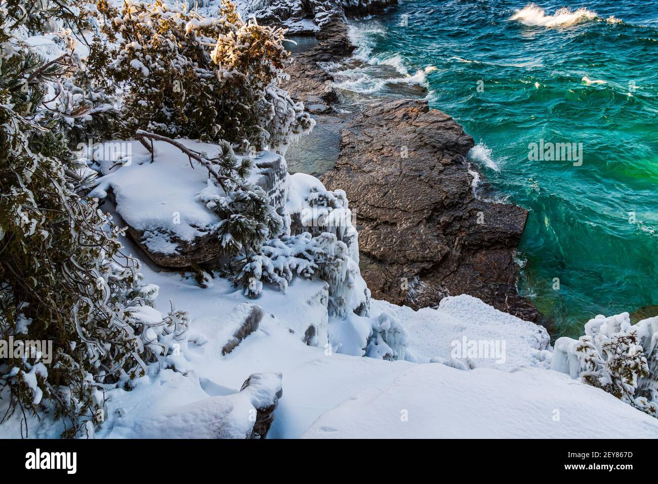 Indian Head Cove And The Grotto Bruce Peninsula National Park Tobermory Ontario Canada In Winter