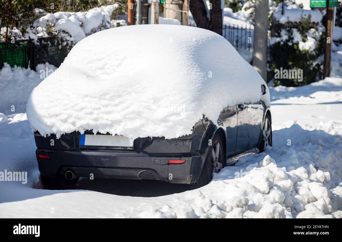 Stuck vehicle hi-res stock photography and images - Alamy