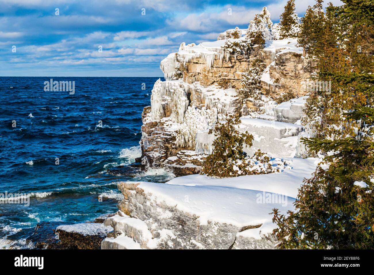 Indian Head Cove & The Grotto Bruce Peninsula National Park Tobermory ...