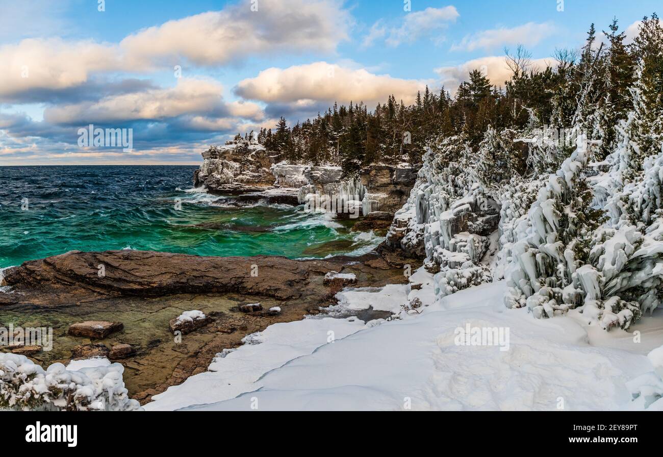 Indian head trail hi-res stock photography and images - Alamy