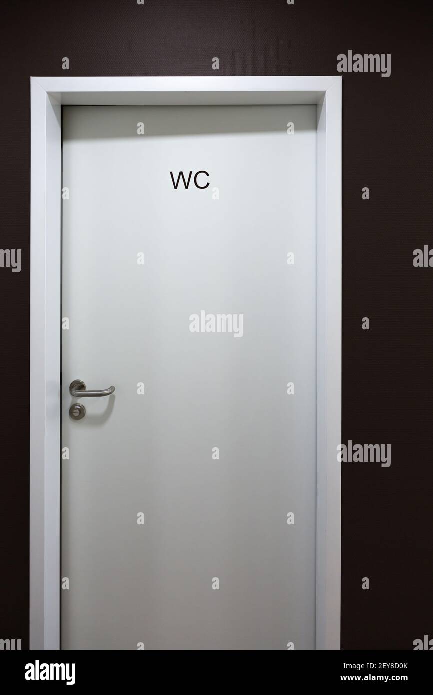 Restroom wallpaper hi-res stock photography and images - Alamy