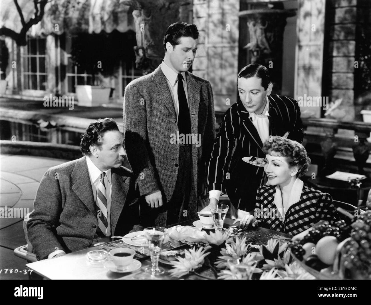 Don ameche claudette colbert hi-res stock photography and images - Alamy
