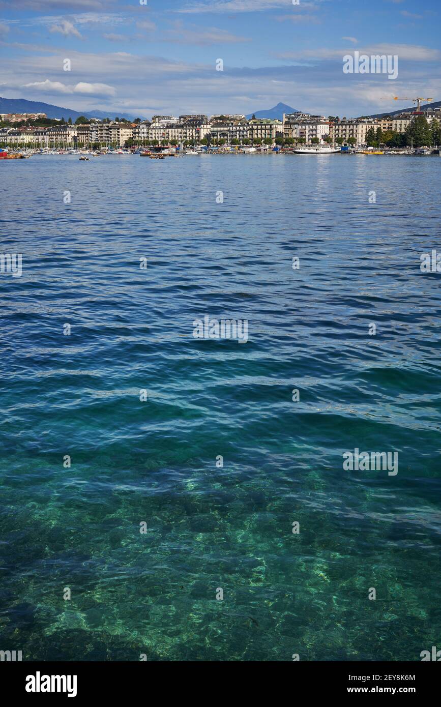 Beautiful view of the historic city center of Geneva on Lake Geneva in ...