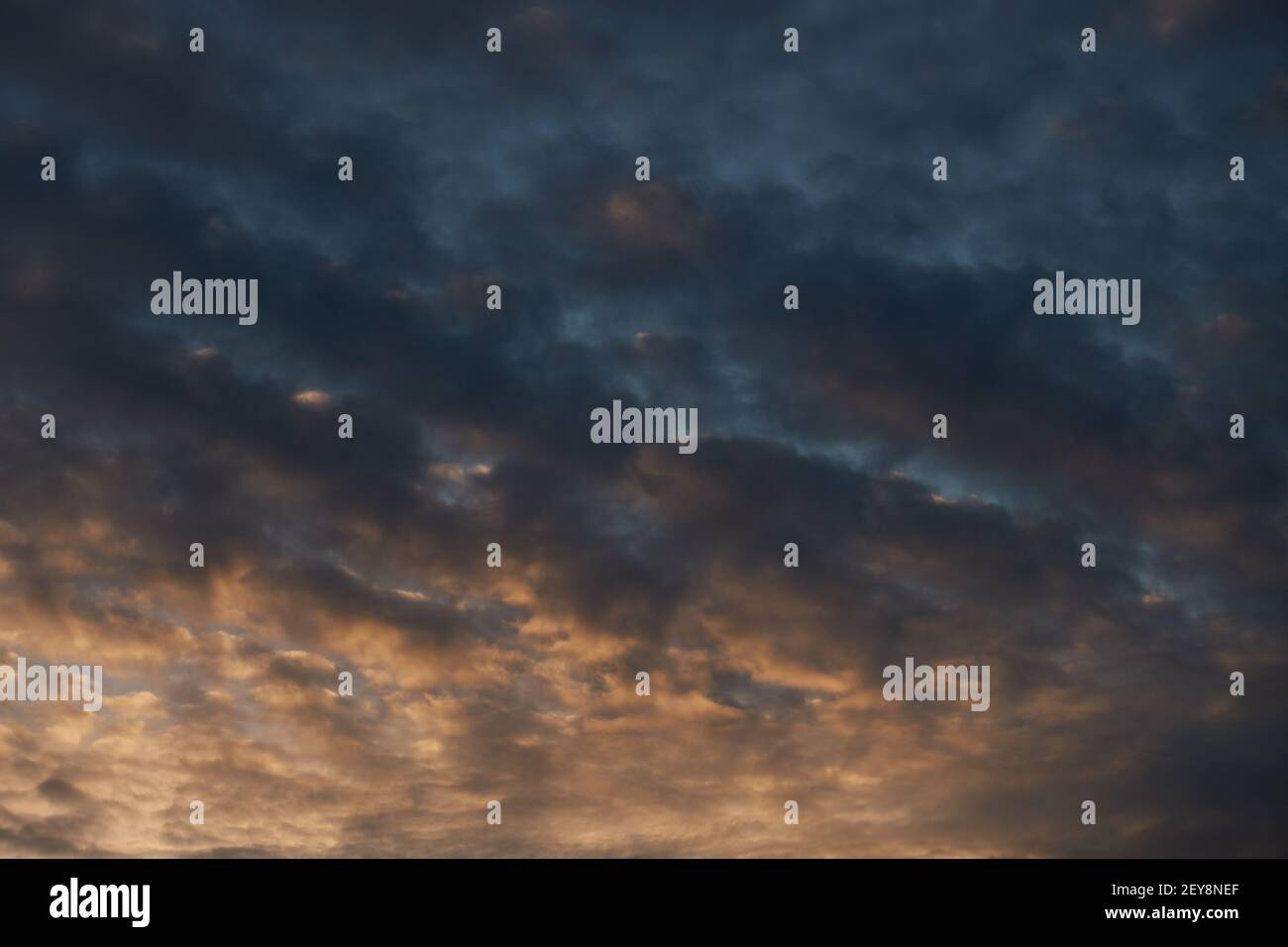 Low angle shot sunset sky hi-res stock photography and images - Alamy