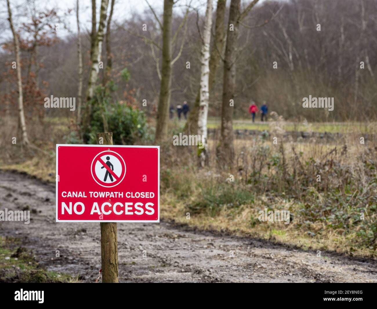 Closing off access hi-res stock photography and images - Alamy