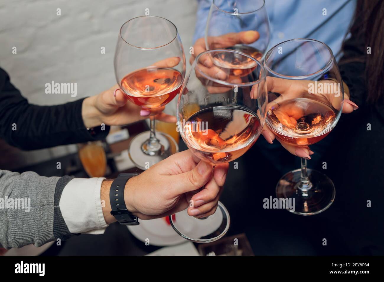 Cropped view woman clinking hi-res stock photography and images - Alamy