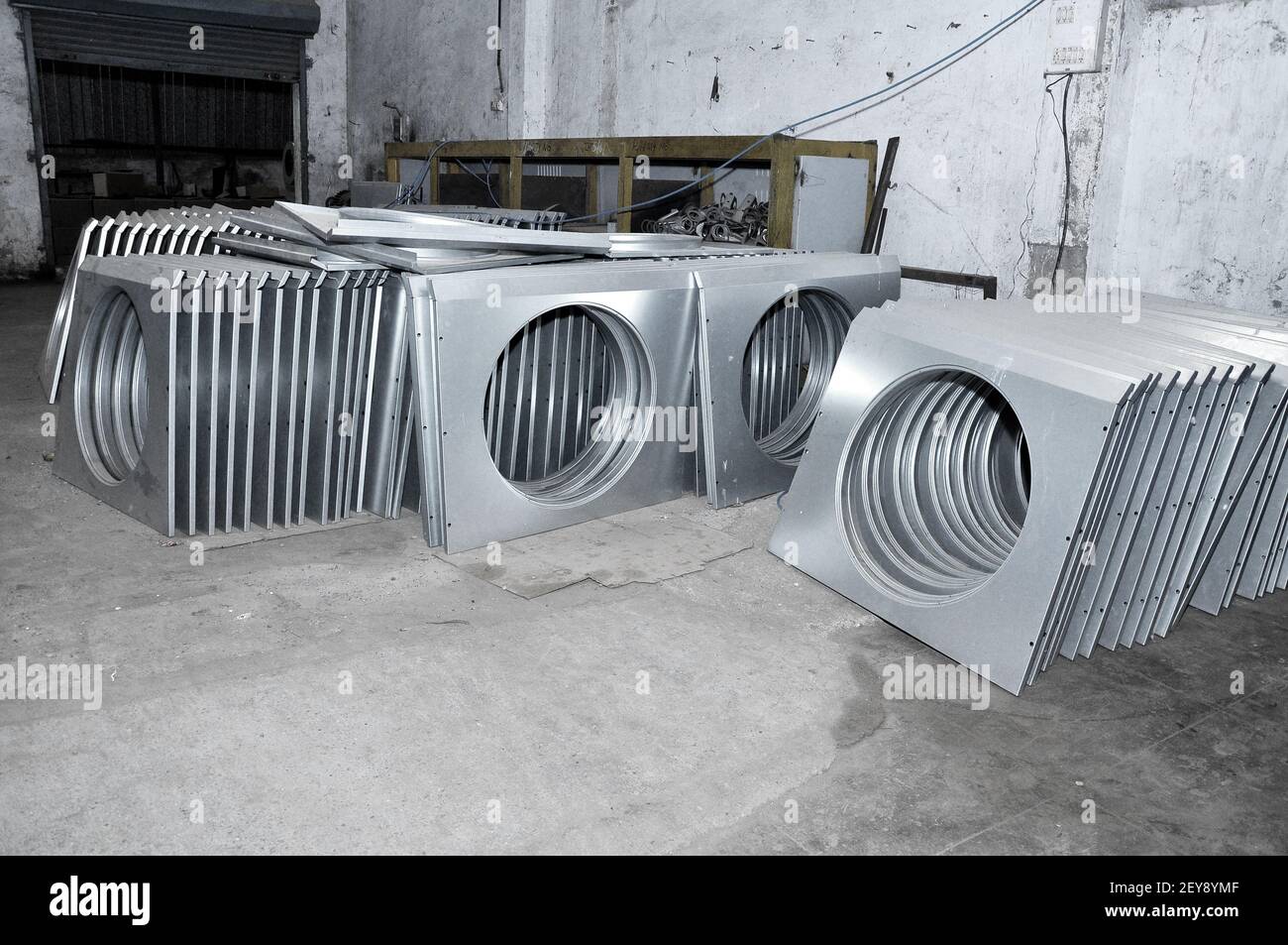 Stainless steel fabrication hi-res stock photography and images - Alamy