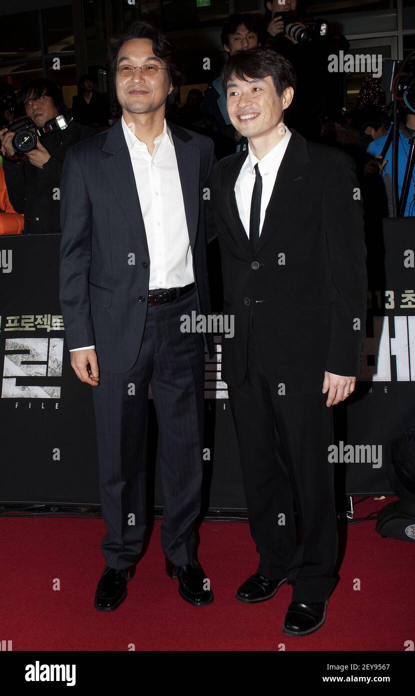23 January 2013 - Seoul, South Korea - (L to R) South Korean actor Han ...
