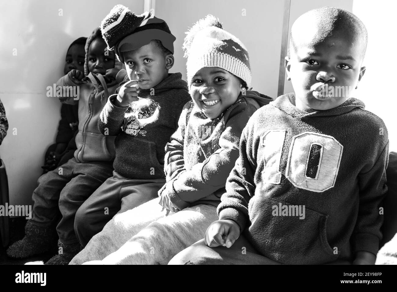 South africa poverty 2021 hi-res stock photography and images - Alamy