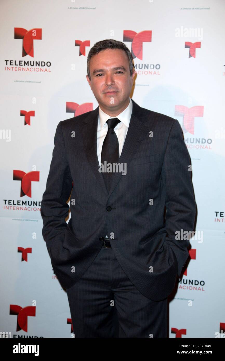 28 January 2013 - Miami Beach, Florida - Rogelio Mora-Tagle arrives at ...