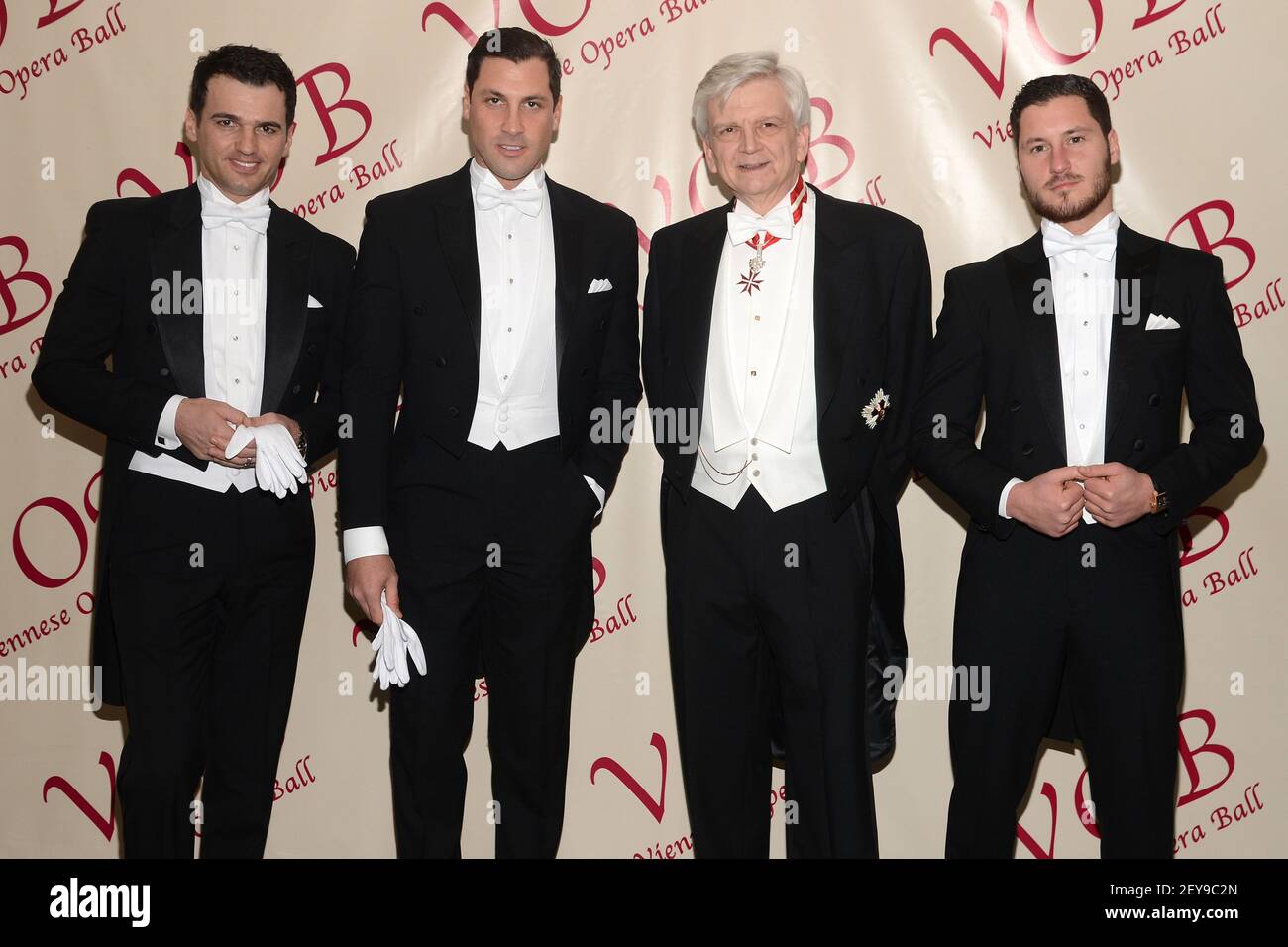 01 FEBRUARY 2013 - New York - (L-R) Tony Dovolani, Maksin Chmerkovskiy ...