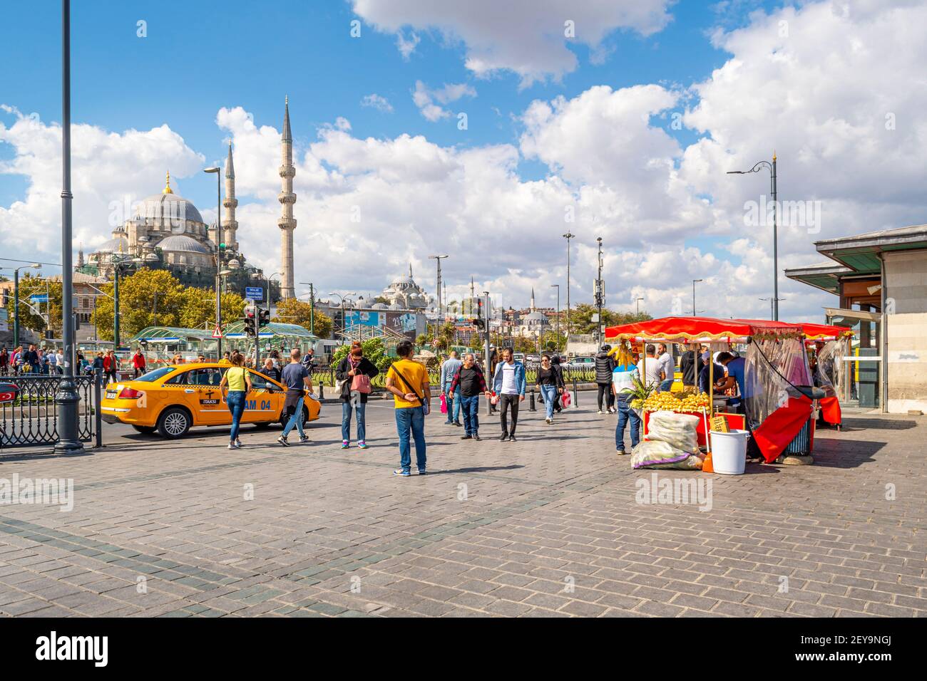 Downtown istanbul hi-res stock photography and images - Alamy