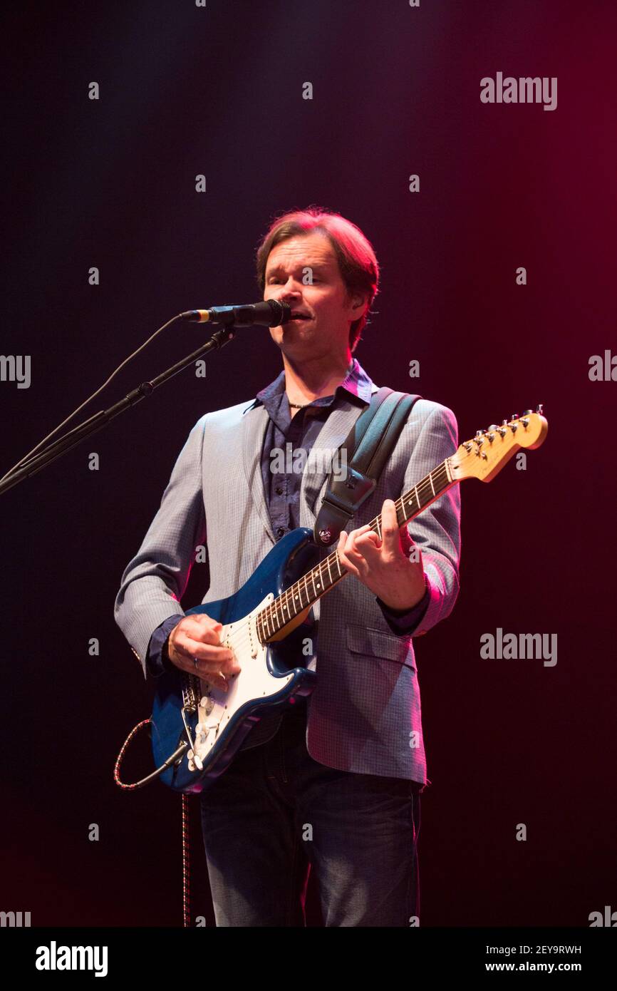 18 February 2013 - Miami, Florida - Scott Totten performs during the ...