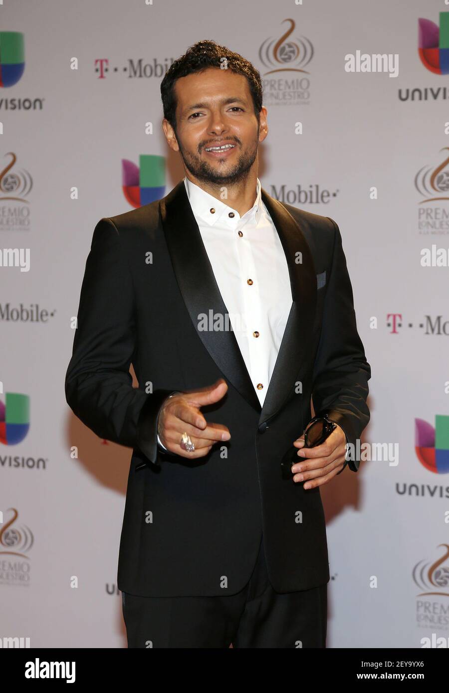 Feb 21, 2013 - Miami, FL - Robi Draco Rosa arrives at the 25th ...