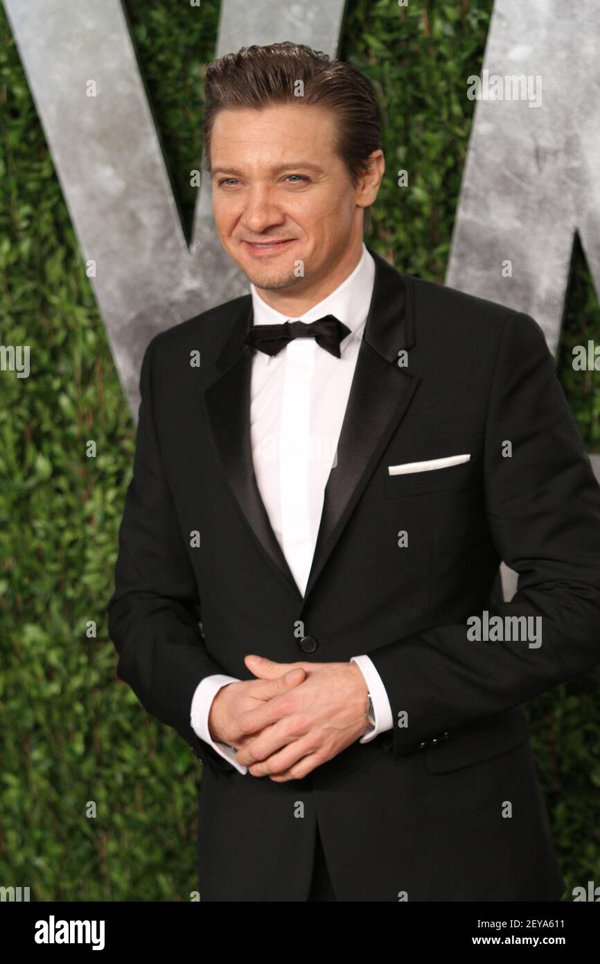 Jeremy Renner - Feb 24, 2013 - Los Angeles, CA - 2013 Vanity Fair Oscar ...