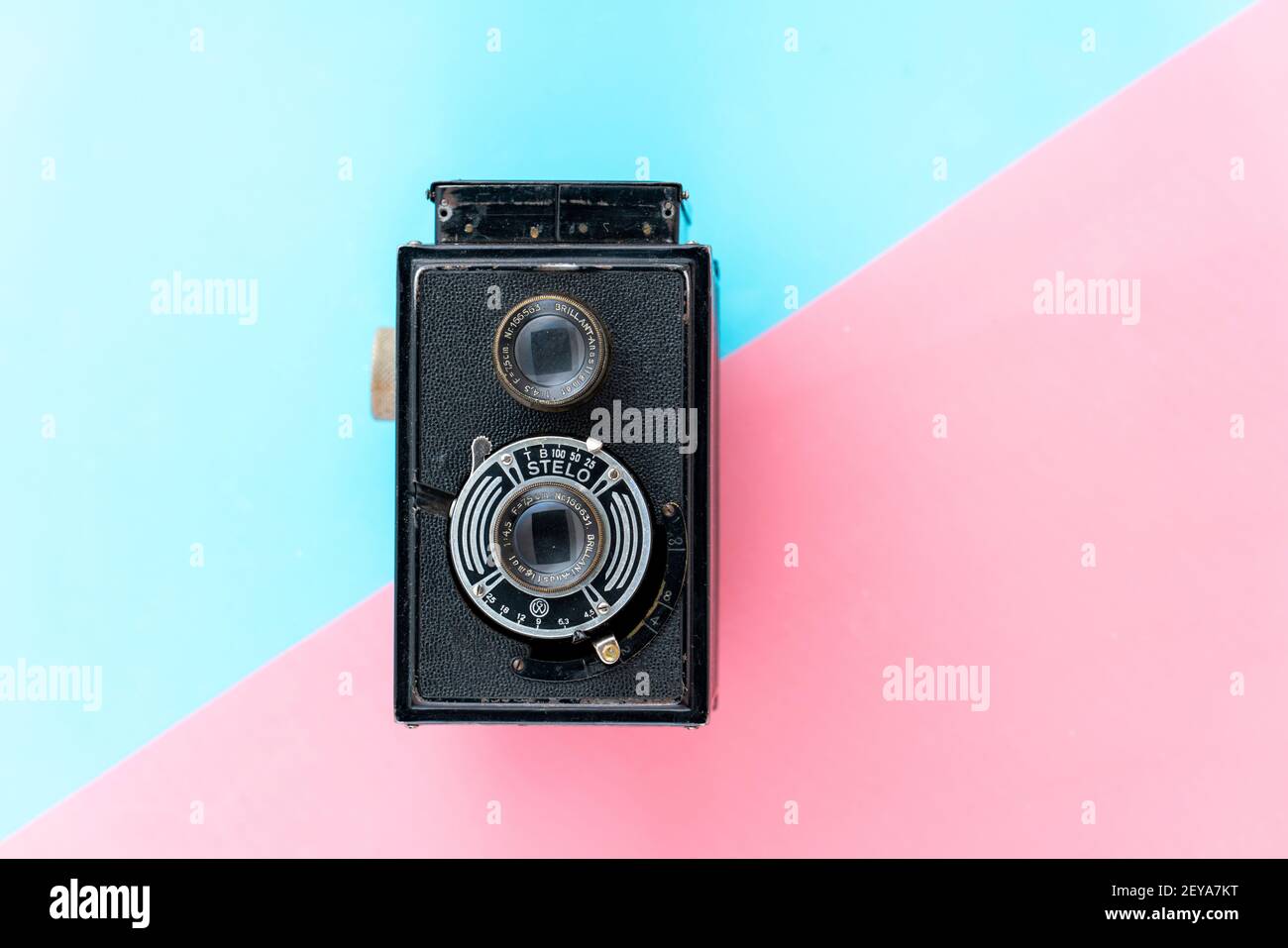 Vintage flat layout hi-res stock photography and images - Alamy