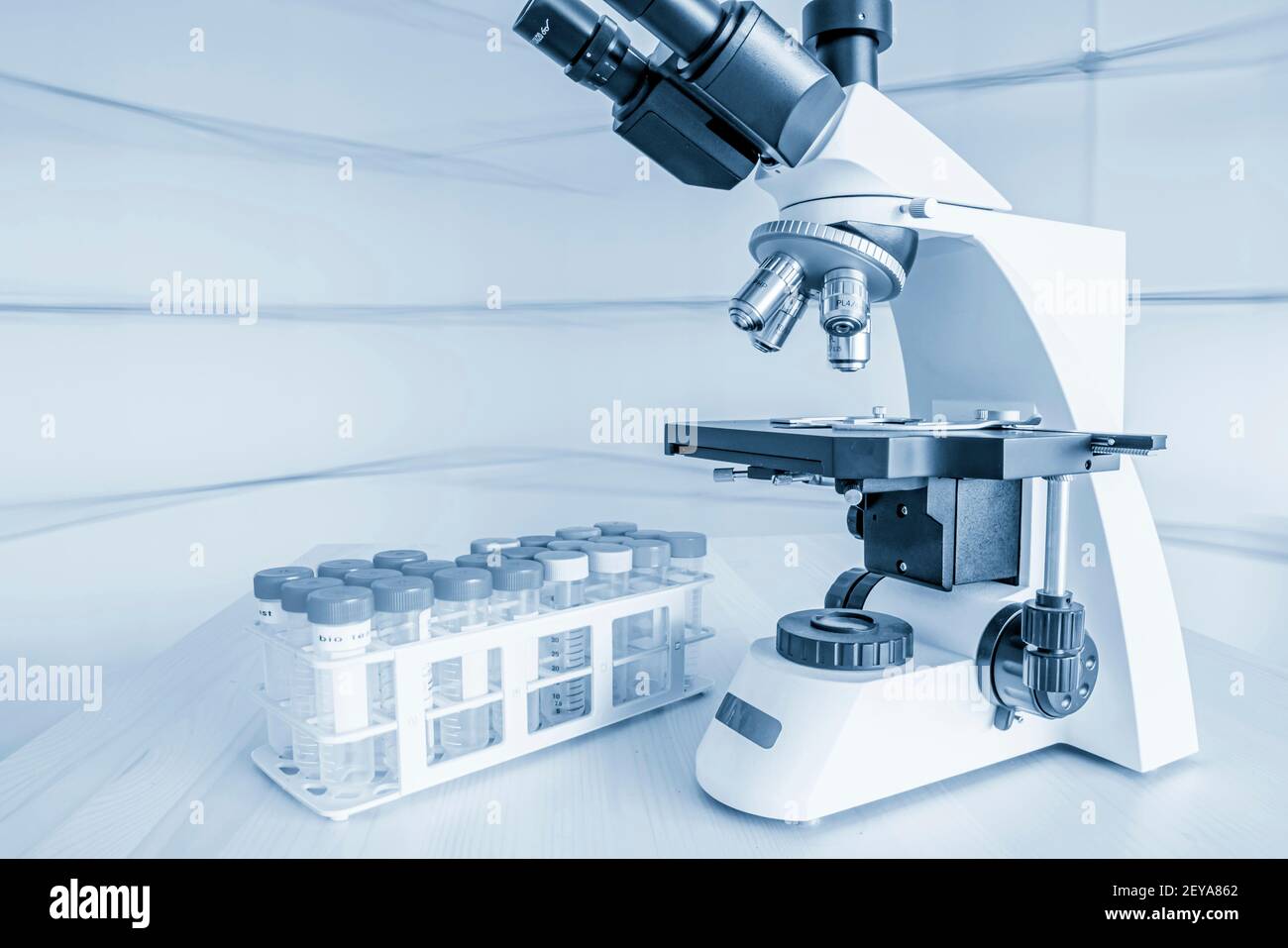 Laboratory life light microscopy hi-res stock photography and images ...