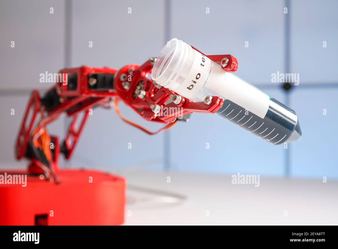 Robot arm sample hi-res stock photography and images - Alamy