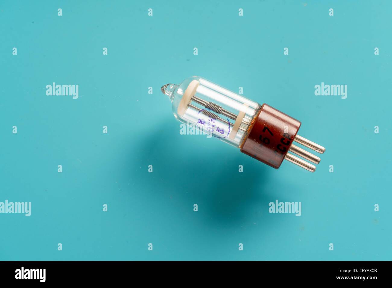 Vintage radio tubes Stock Photo - Alamy