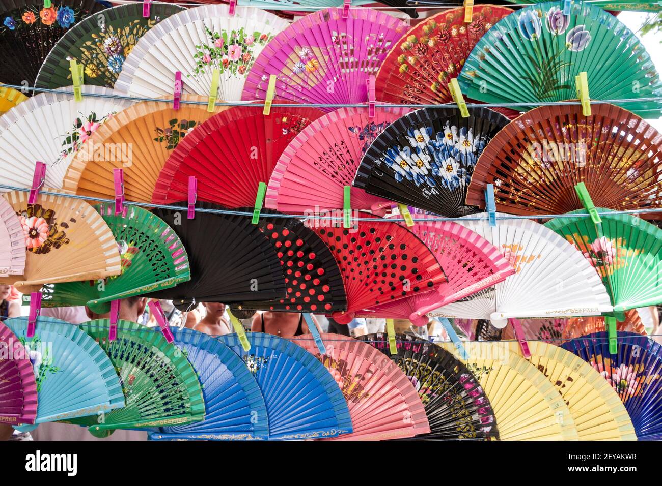 Open air flea market hi-res stock photography and images - Alamy