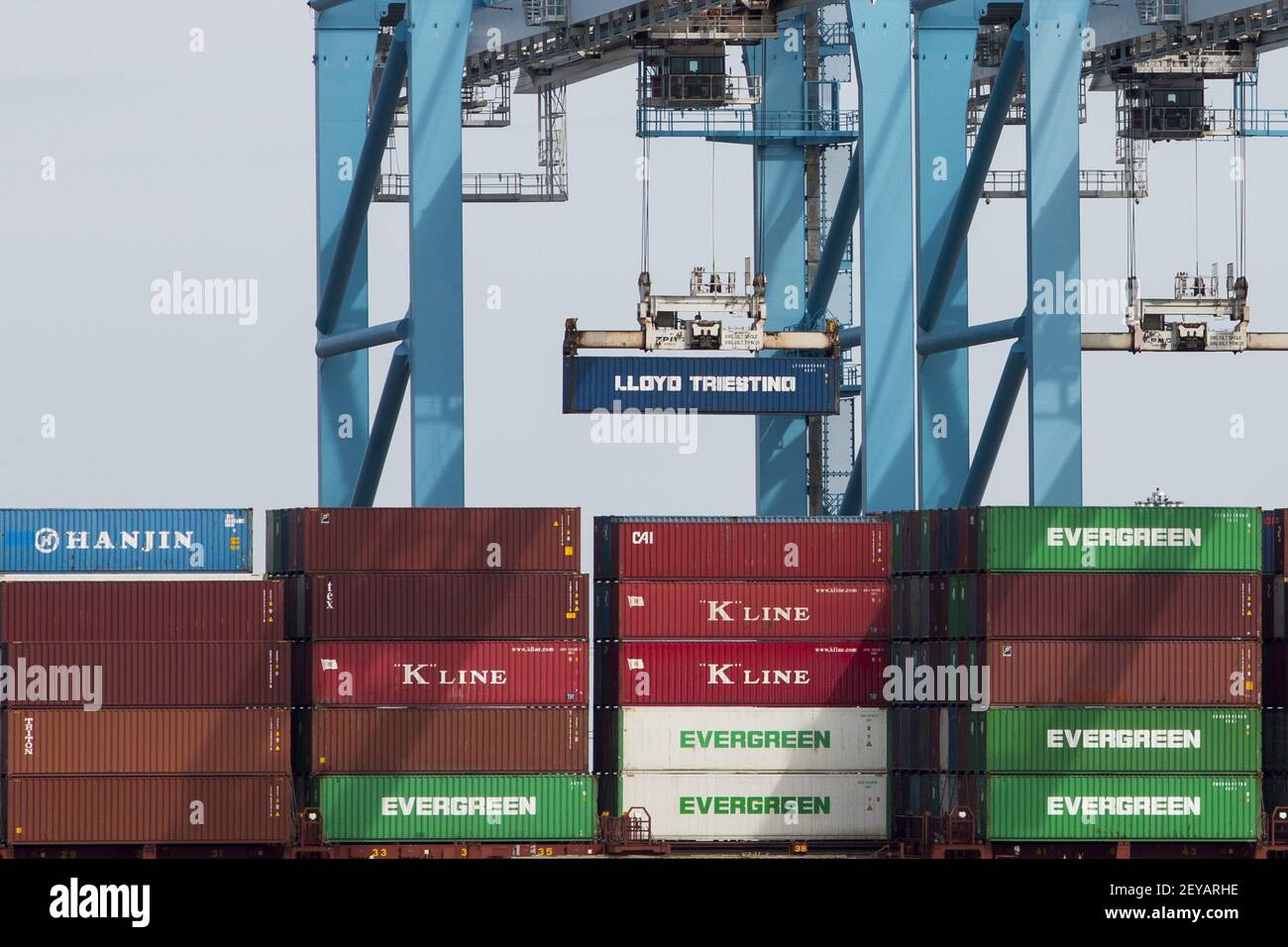 The container ship Yang Ming is loaded at the Port of Virginia in ...