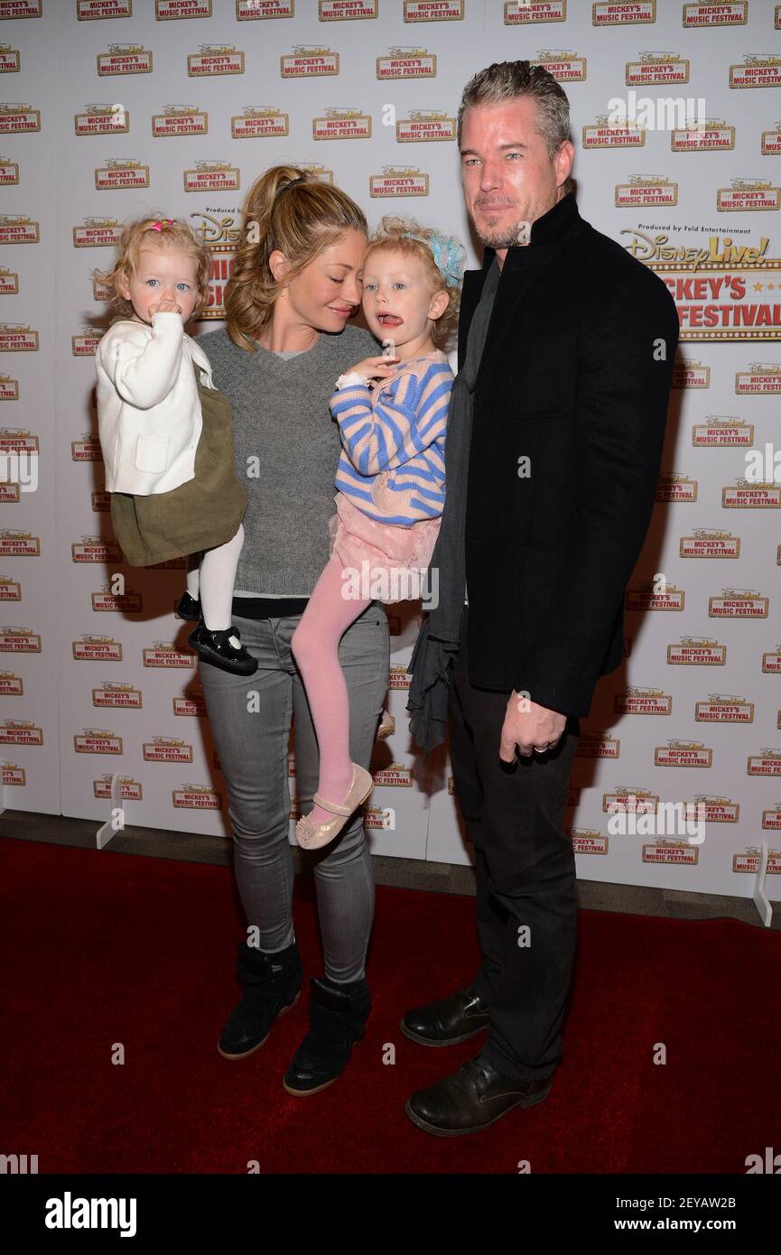 (L-R) Actors Rebecca Gayheart and Eric Dane with their two children ...