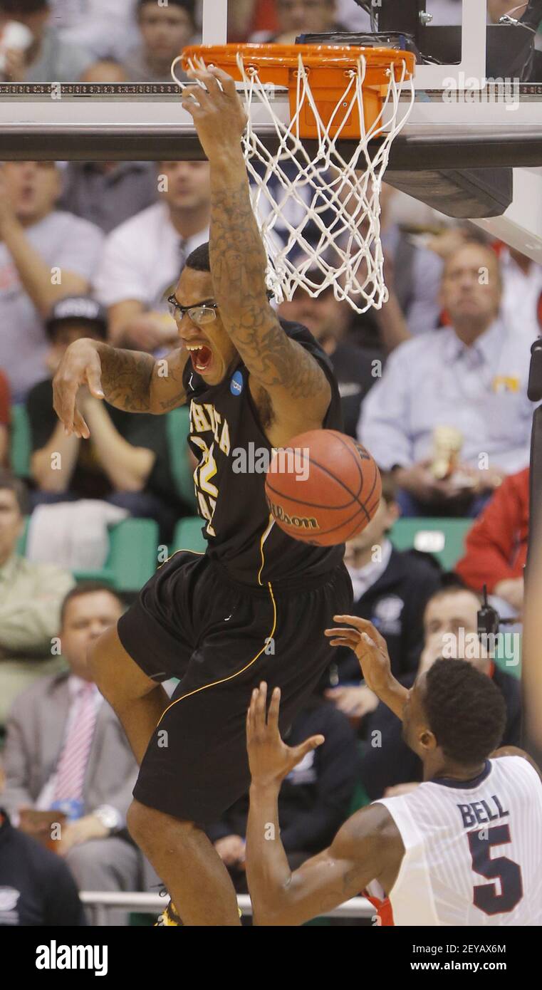 Wichita State's Carl Hall (22) dunks against Gonzaga in the NCAA ...