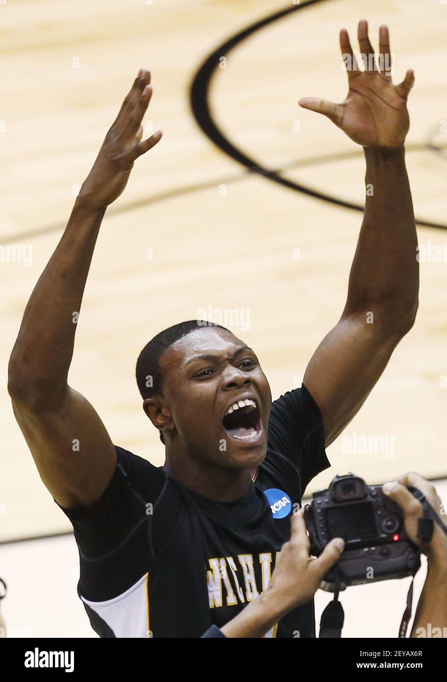 Cleanthony Early celebrate after a 76-70 vicory against Gonzaga in the ...