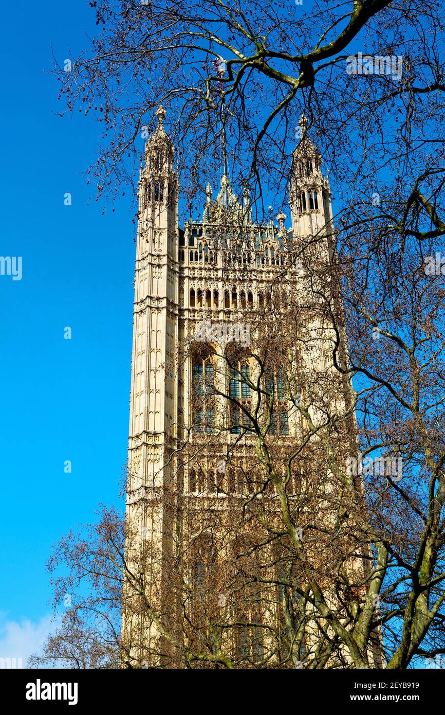 In london parliament window structure and sky Stock Photo - Alamy