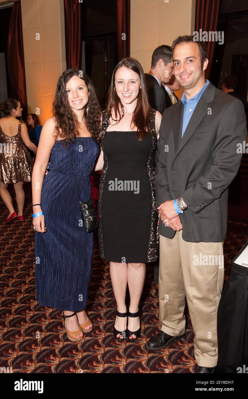 Ina Schneider, Mary Minno, James Ioannidis - Spinsters of San Francisco ...