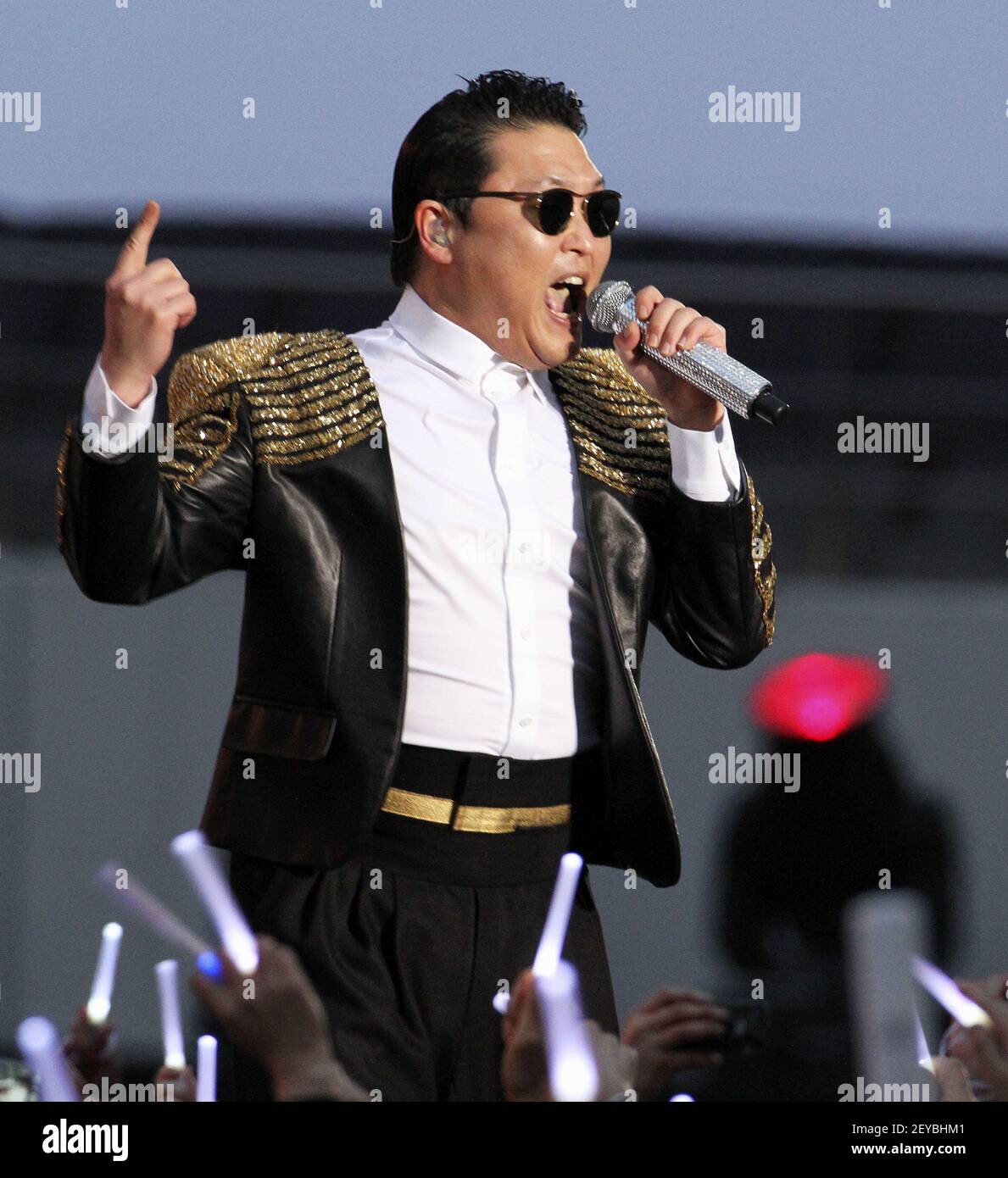 13 April 2013 - Seoul, South Korea : South Korean singer Psy performs ...