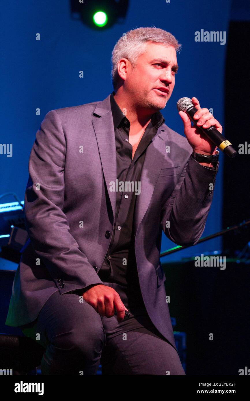 Taylor Hicks performs at the Black's Annual Gala 2013 at Fontainebleau ...