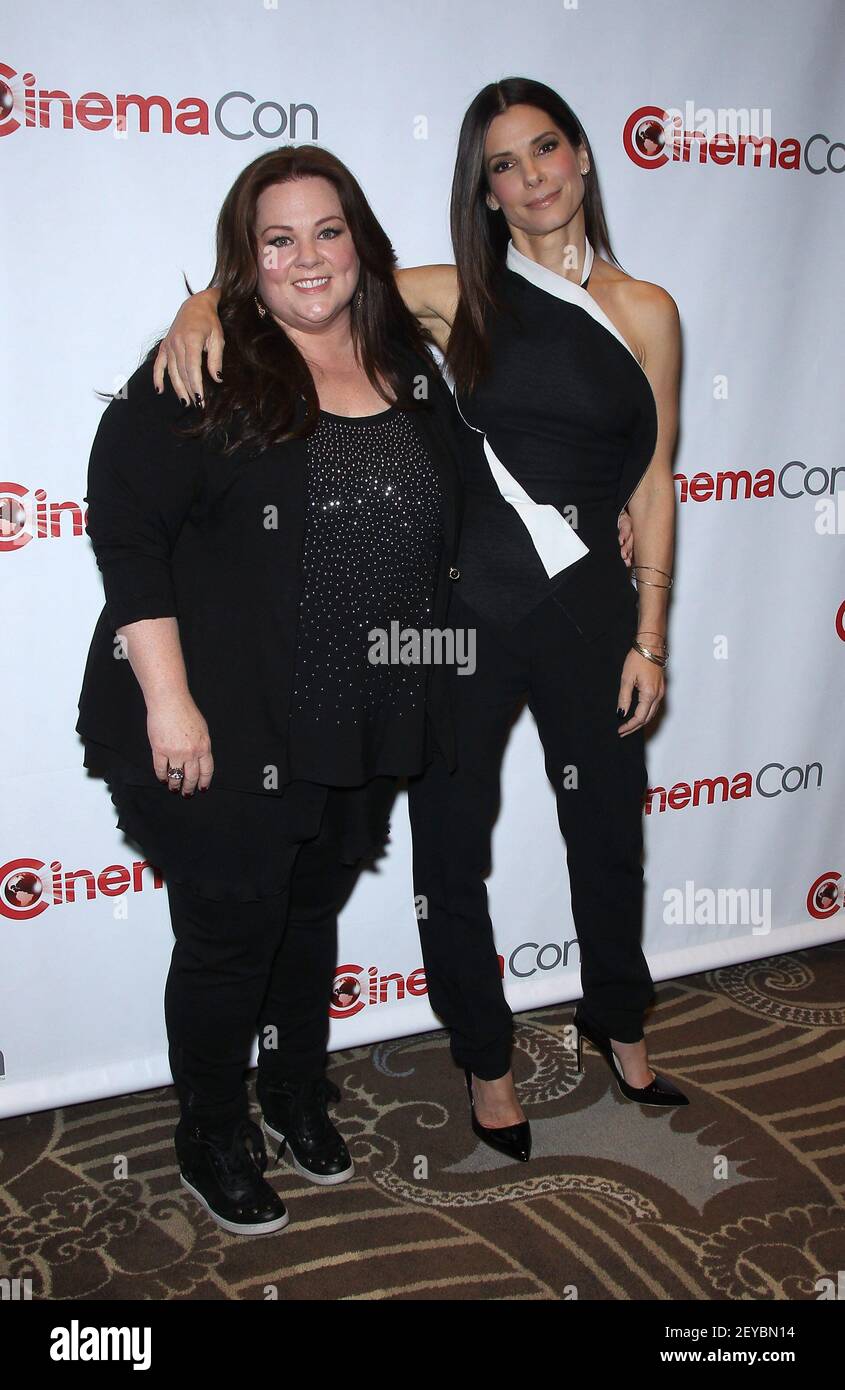 18 April 2013 - Las Vegas, NV - Melissa McCarthy, Sandra Bullock. 20th ...