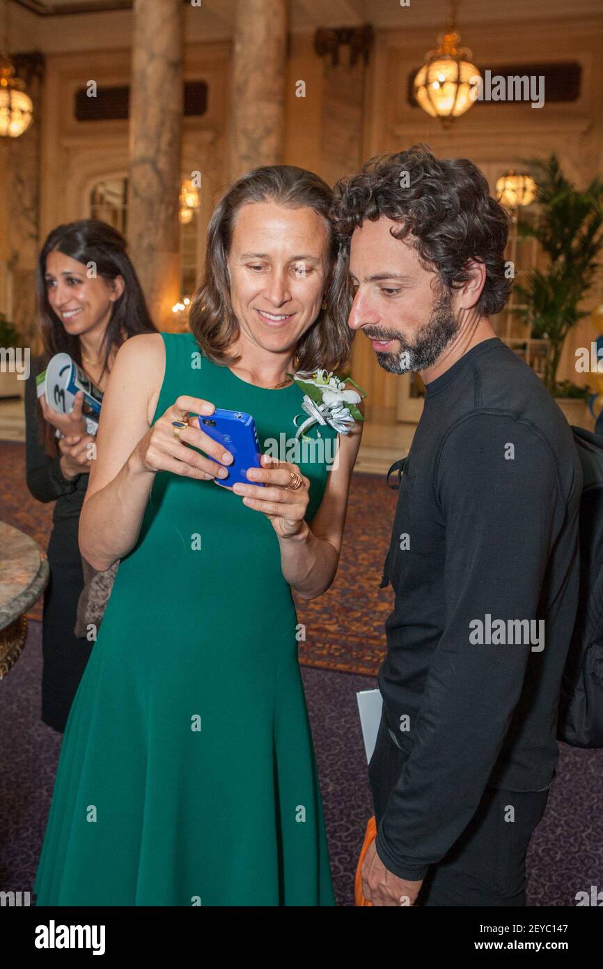 Anne Wojcicki Sergey Brin