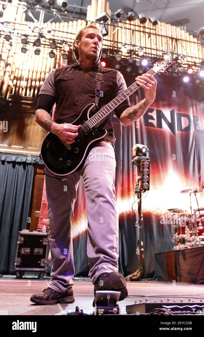 Sevendust hi-res stock photography and images - Alamy