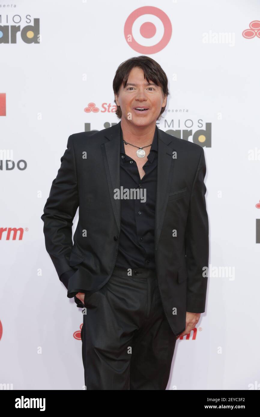 Arthur Hanlon arrives at The 2013 Billboard Latin Music awards at the ...